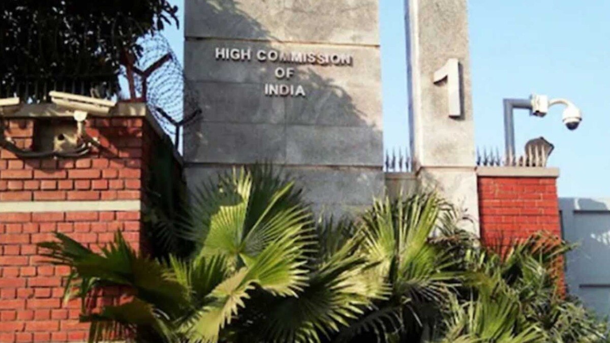 Indian protocol officer found dead in room at high commission in Bangladesh