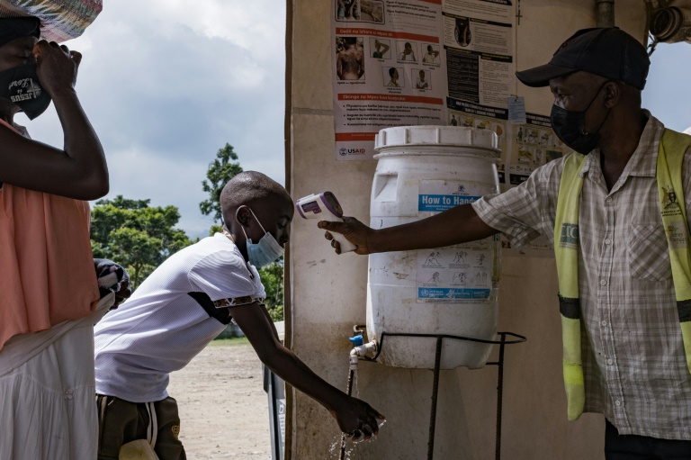 Race to find vaccines, treatments for Ebola strain behind outbreak