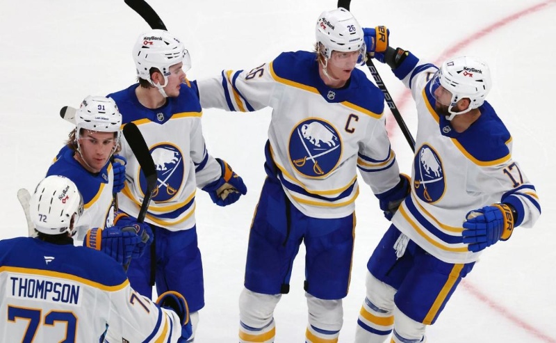 Buffalo Sabres take drastic Game 7 gamble as Lindy Ruff cuts team off ...