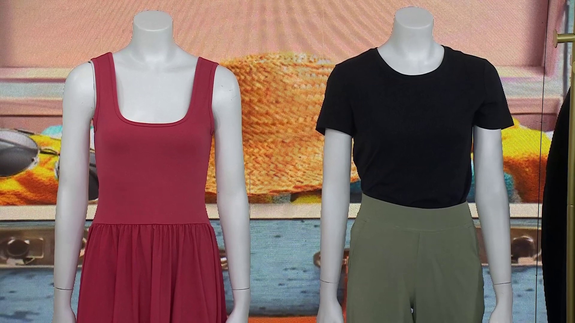 Tips to create the perfect capsule wardrobe for summer traveling