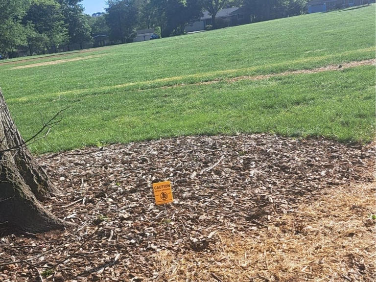 Reston Association to update pesticide warning signs in response to ...