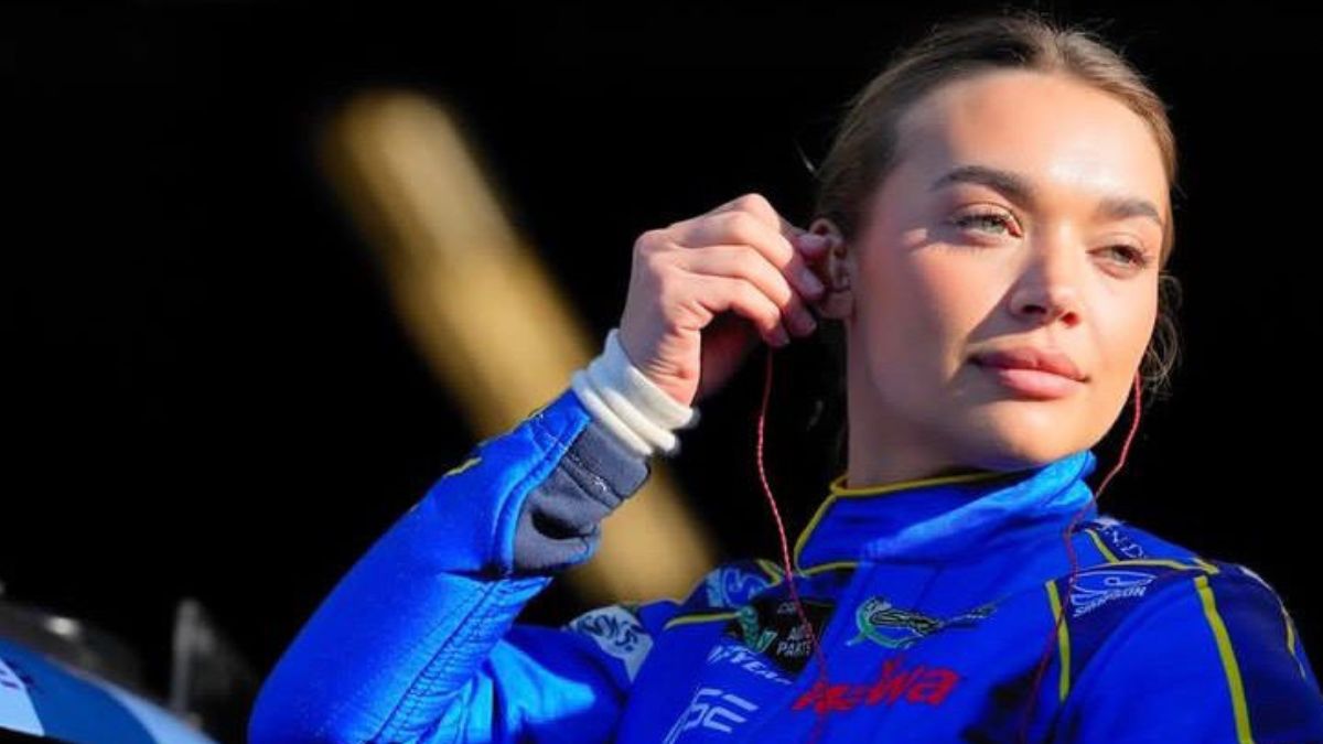Natalie Decker breaks down on team radio at Dover: 'I don't want to ...