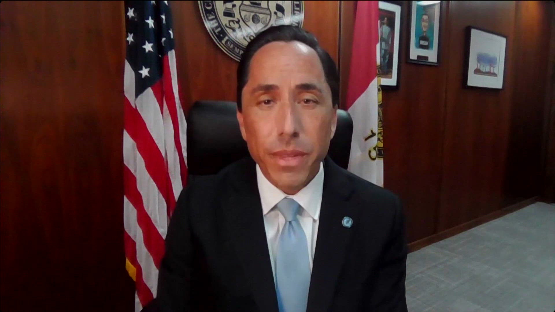 Mayor Todd Gloria addresses heckler during press conference on San ...