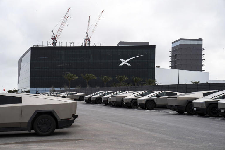 SpaceX’s IPO to mint millionaires in poor Texas border town
