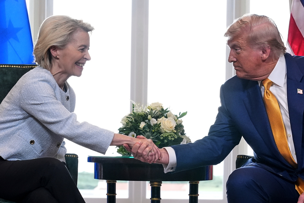 Hårt tryck på EU att enas om USA-tull