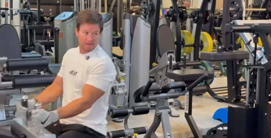 How Mark Wahlberg keeps his back and biceps strong at 54 with 11 moves