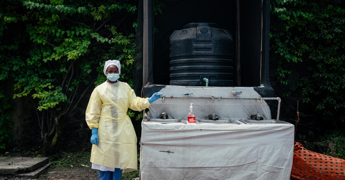 Cases and deaths in Ebola outbreak in Africa rise rapidly, with at ...