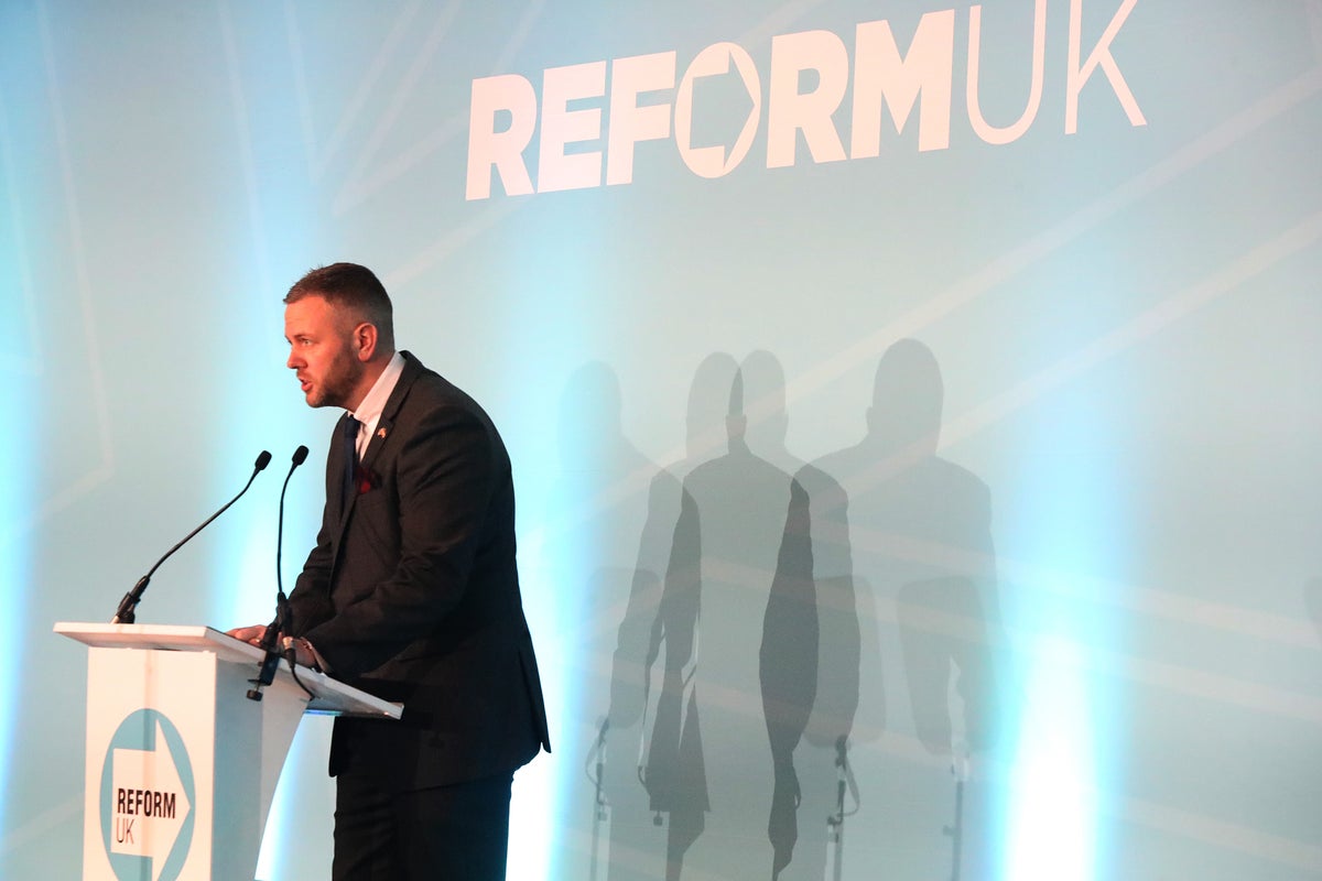 Reform by-election candidate was Facebook friends with fascist leader