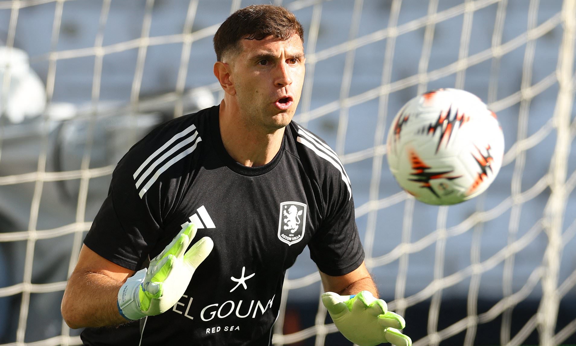 Emiliano Martinez reveals how Argentina success can inspire Aston Villa ...