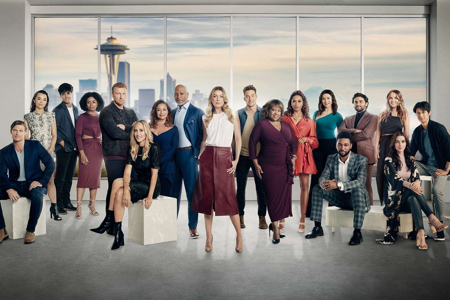 Shonda Rhimes and Ellen Pompeo team up for new Texas-set "Grey’s ...