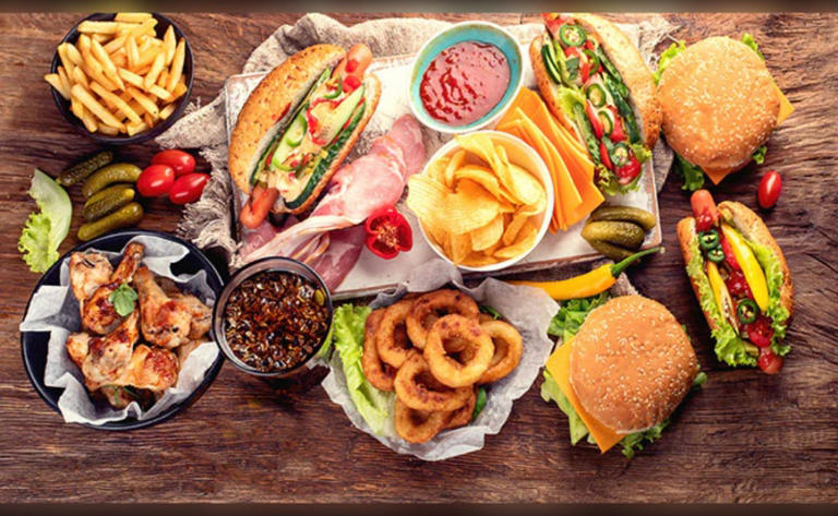 These red flags on fast-food menus could be hurting your wallet without ...