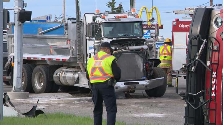 3 people taken to hospital after Calgary Transit bus rollover
