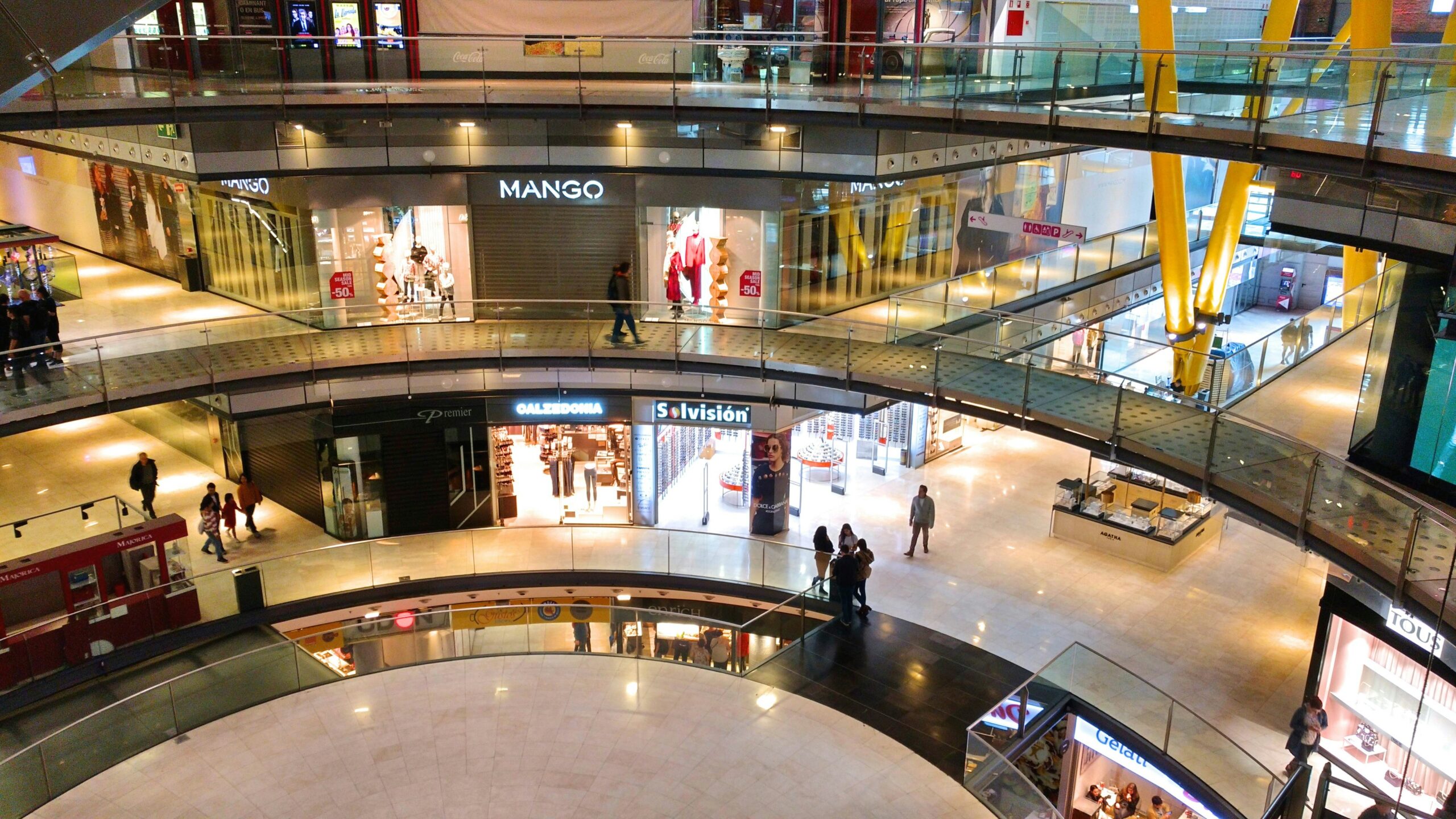 Forgotten mall stores every teen knew