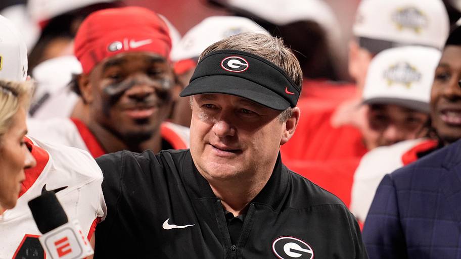 Georgia just gained serious ground on Alabama in hotly contested ...