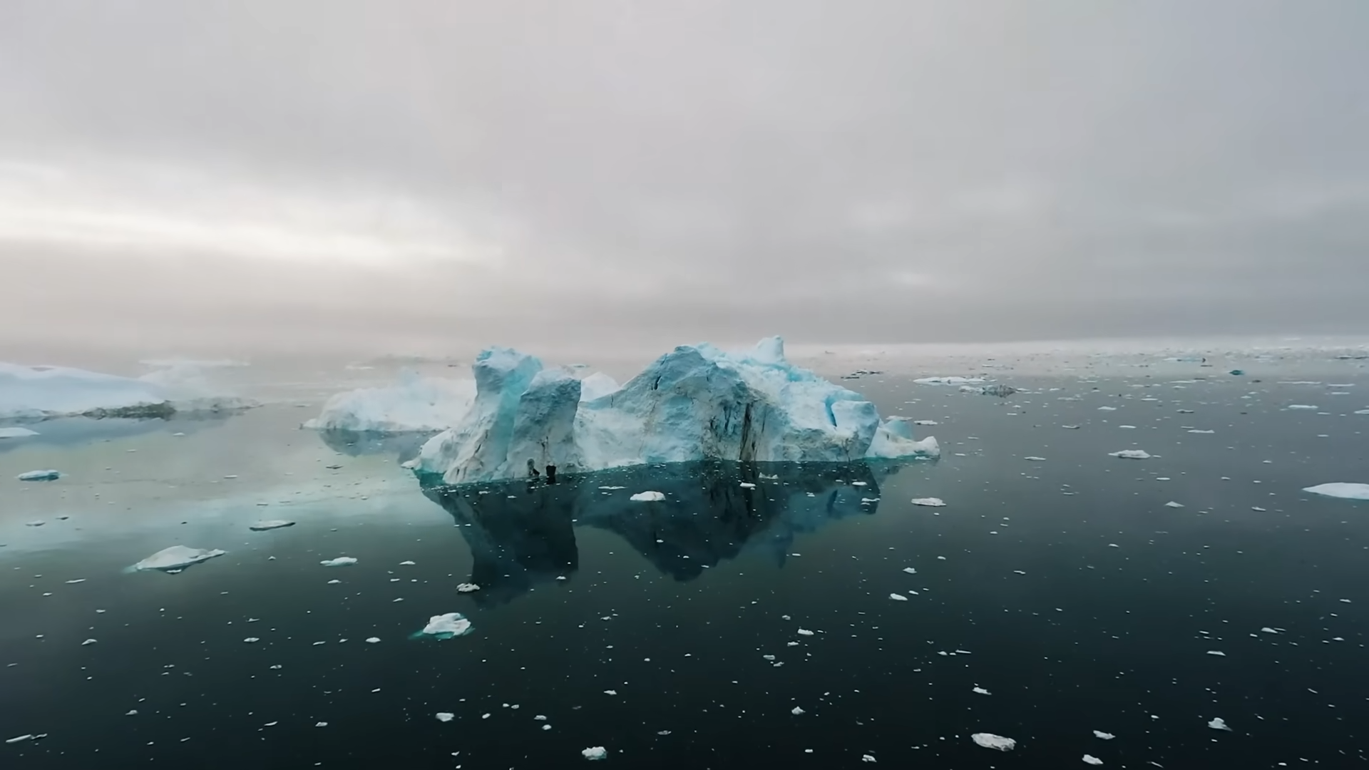 A cruise ship entered the Drake Passage – then a 52-foot wave hit