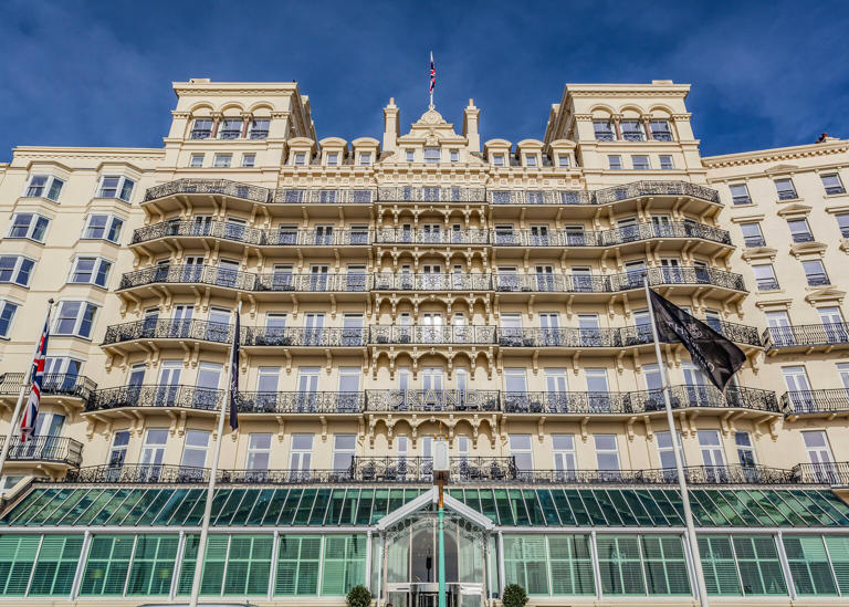 5 amazing UK coastal hotels to book this summer