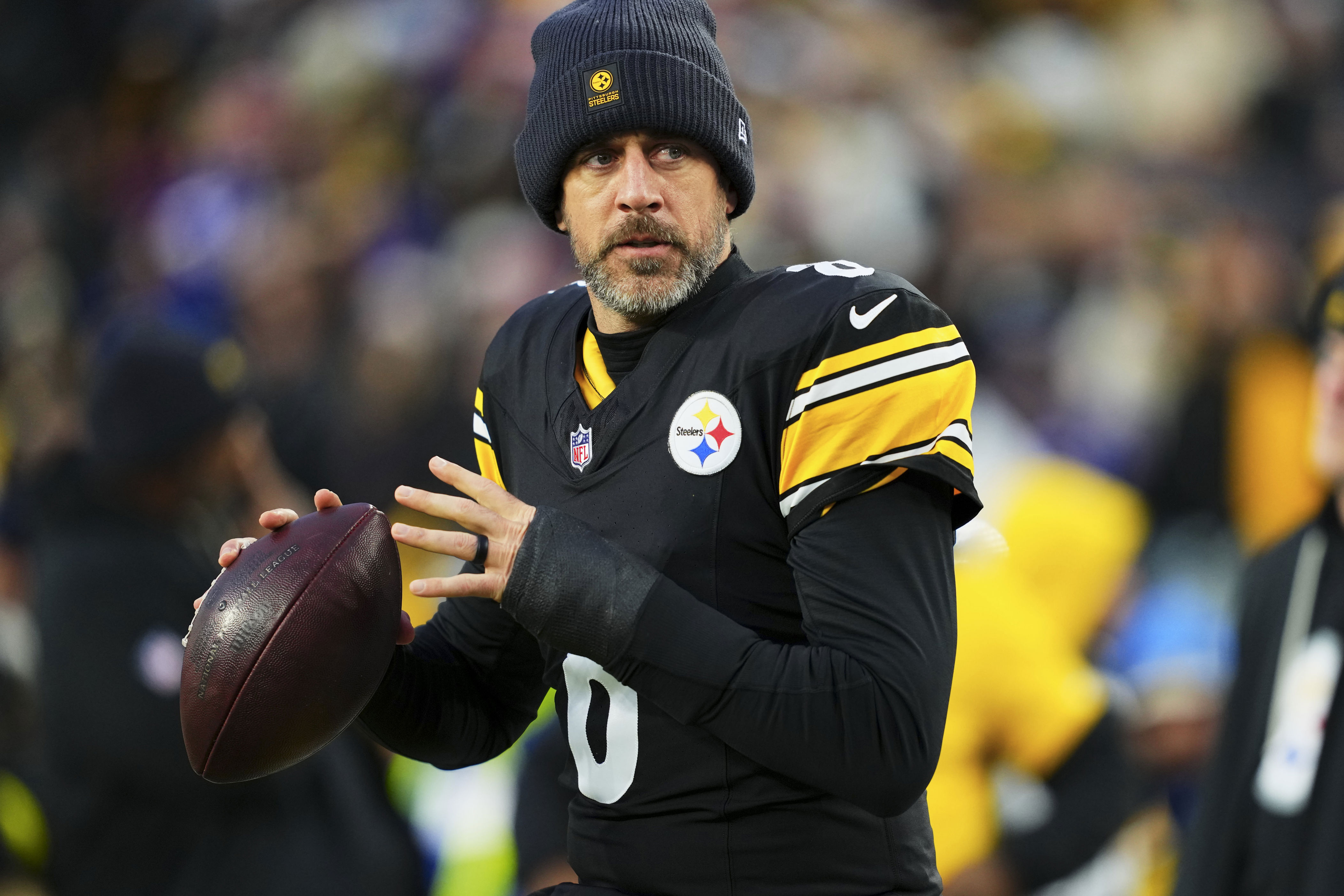 Colin Cowherd skeptical of Steelers’ Aaron Rodgers, Mike McCarthy dynamic