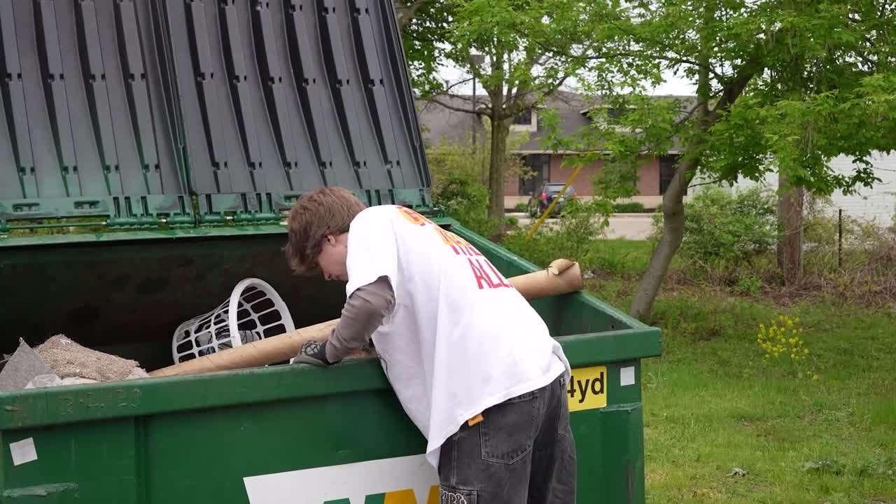 Can you survive 50 hours of dumpster diving?