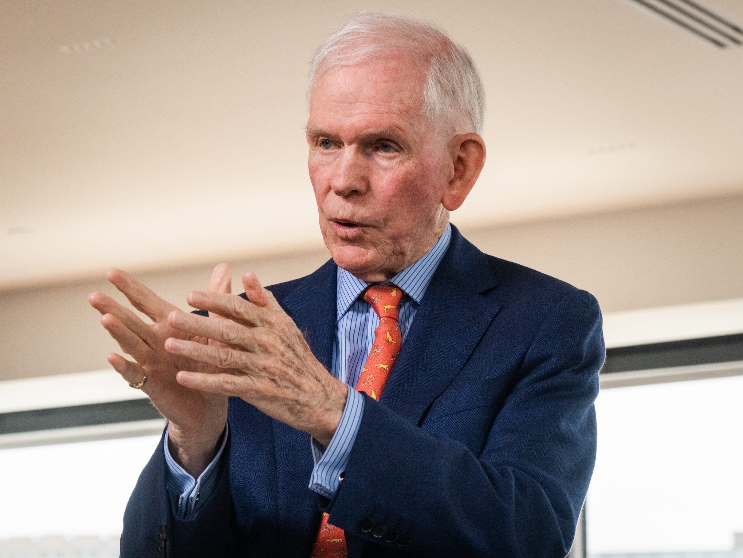 Legendary investor Jeremy Grantham says AI is the only thing that's ...