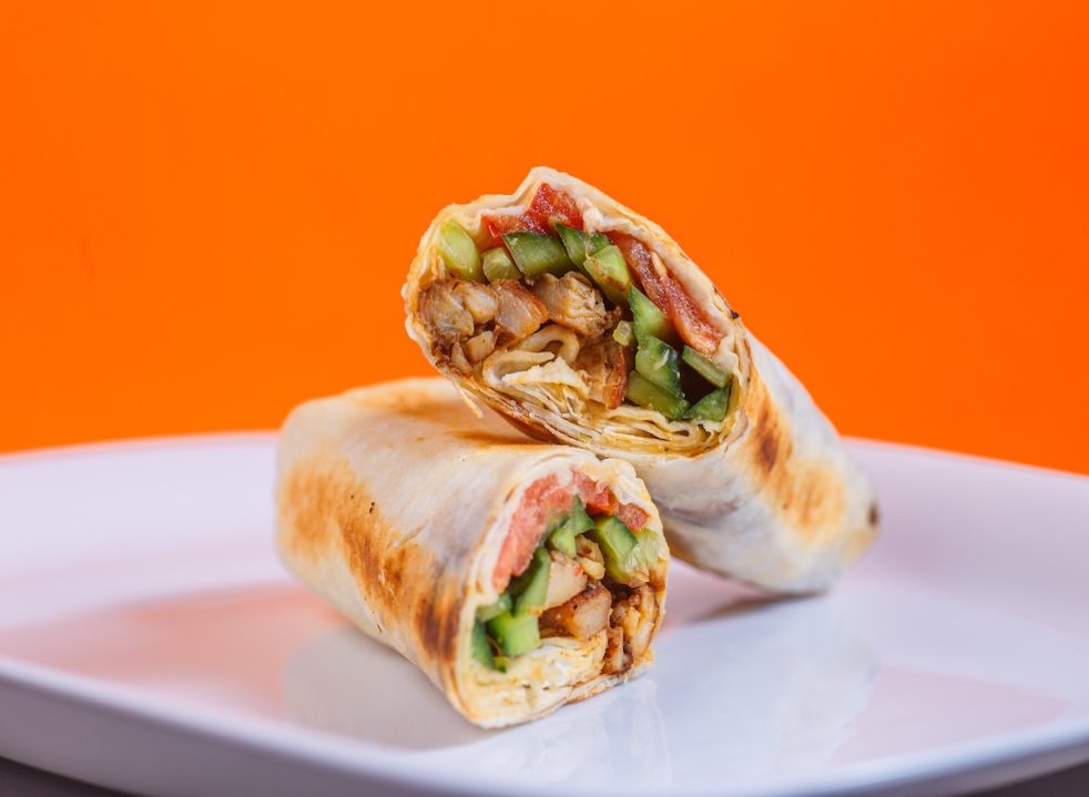 5 restaurant chains with the best crispy chicken wraps