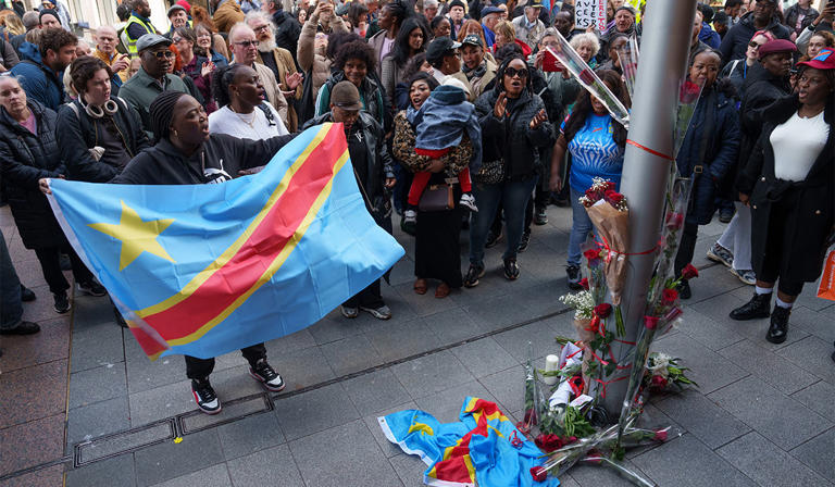 Arnotts closes Henry Street entrance as 'mark of respect'