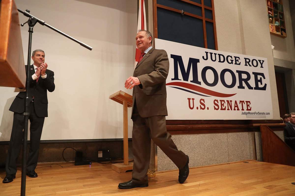 Trump backs Barry Moore in Alabama Senate primary as GOP race intensifies