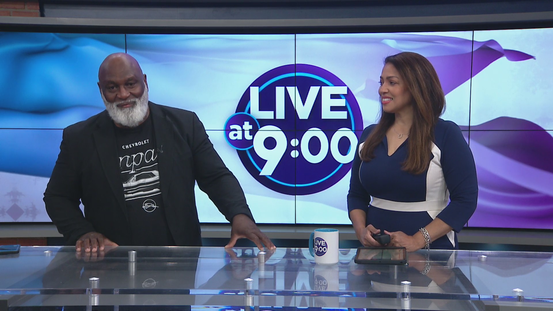 Ex-NFL player launches new game of pro football