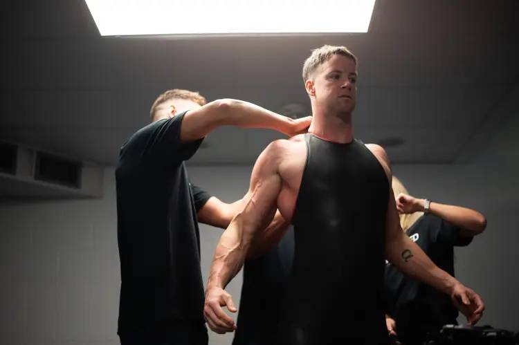 Swimmer on steroids for Enhanced Games unveils ridiculous body ...