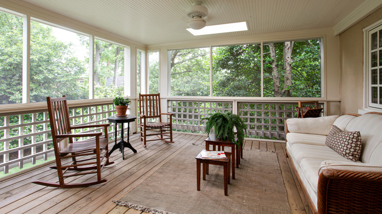 The potted hosta cultivar that's great for shaded porches