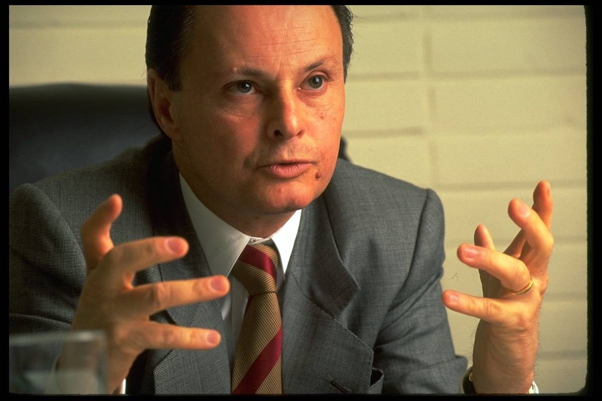 Edir Macedo, líder da IURD e magnata dos media, de novo sob suspeita