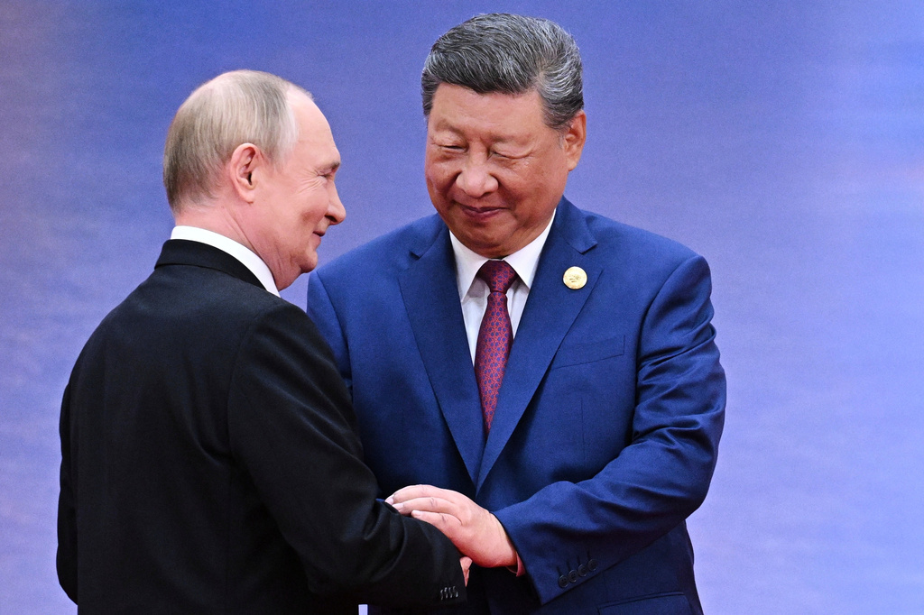 Putin visita China para reafirmar lazos de Rusia mientras Xi busca ...