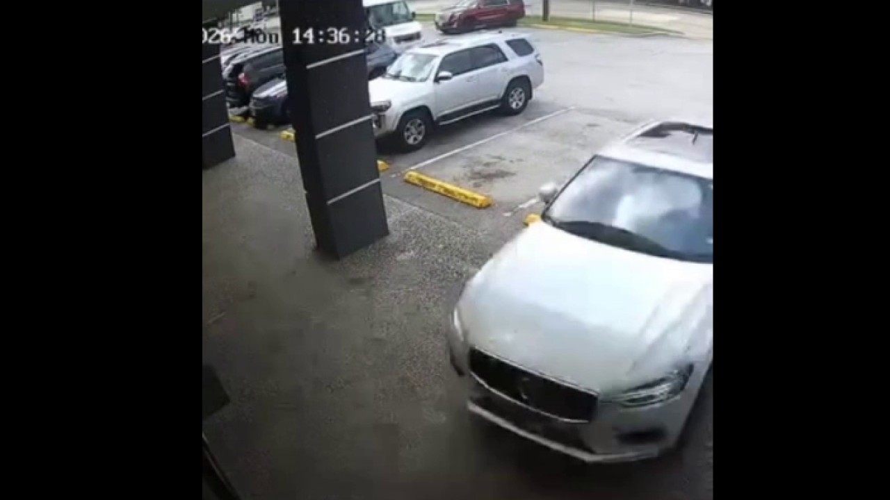 Car slams into Hidden Omakase in Houston