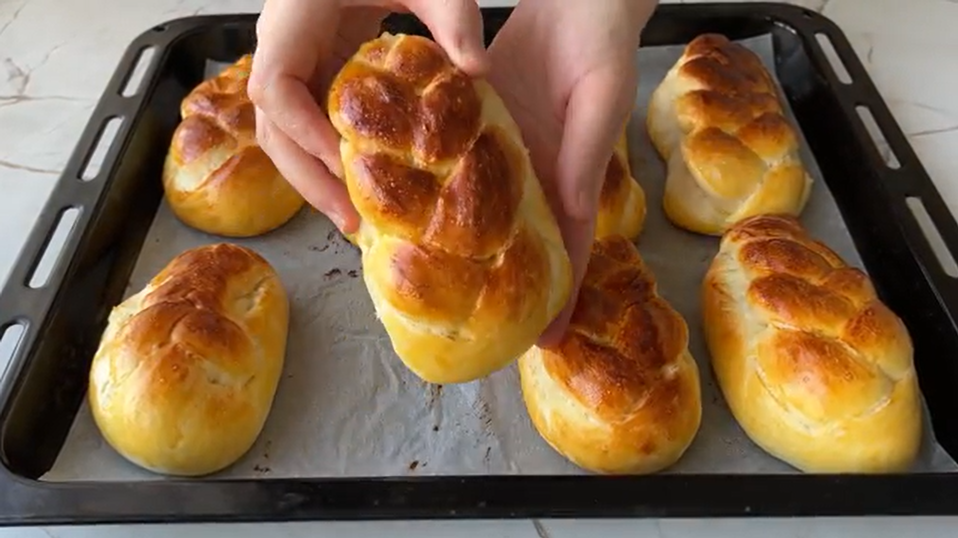 You’ll love this easy method for super soft homemade buns