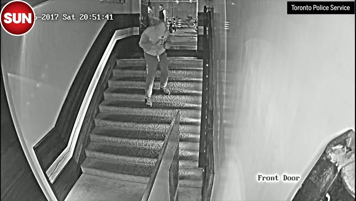 Caught on camera: Murder suspect flees downtown Toronto steakhouse in ...