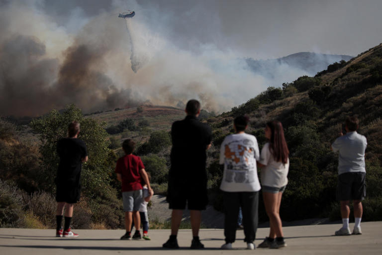 Where are California wildfires burning? See maps and air quality