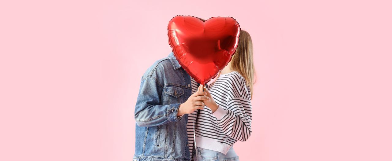 Lua nova: 3 rituais infalíveis para atrair um amor nos próximos dias