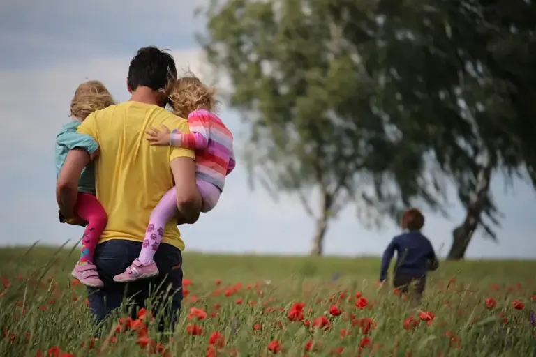 The parenting no-go list: 6 habits therapists say aren't worth the ...