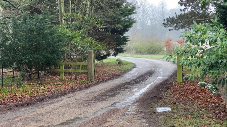 King spends bank holiday at Wood Farm just miles from Andrew