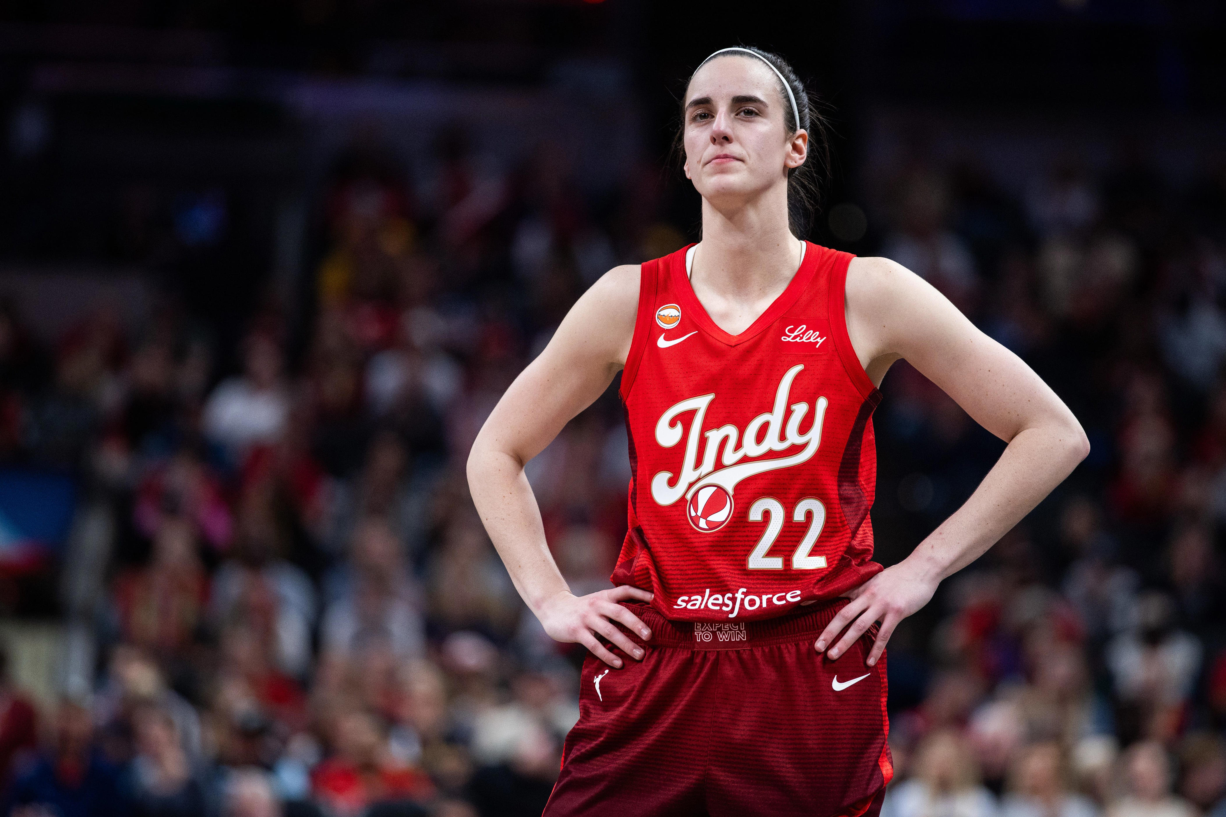 Caitlin Clark says back injury isn't 'anything of concern'