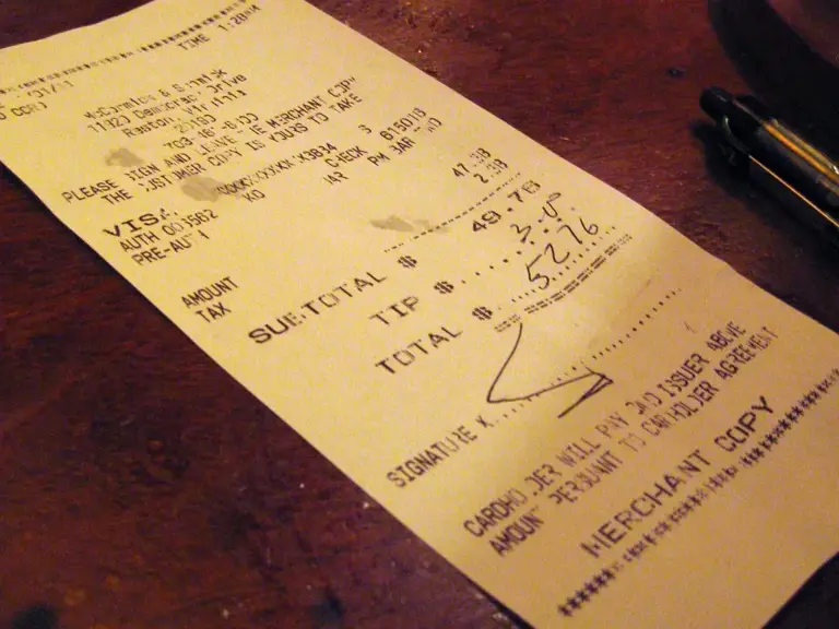 The "flat five": Why tipping a solid $5 regardless of the total is a ...
