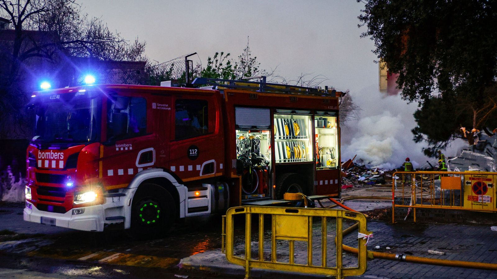 Un muerto tras arder un local habilitado como vivienda en Cabrera de ...
