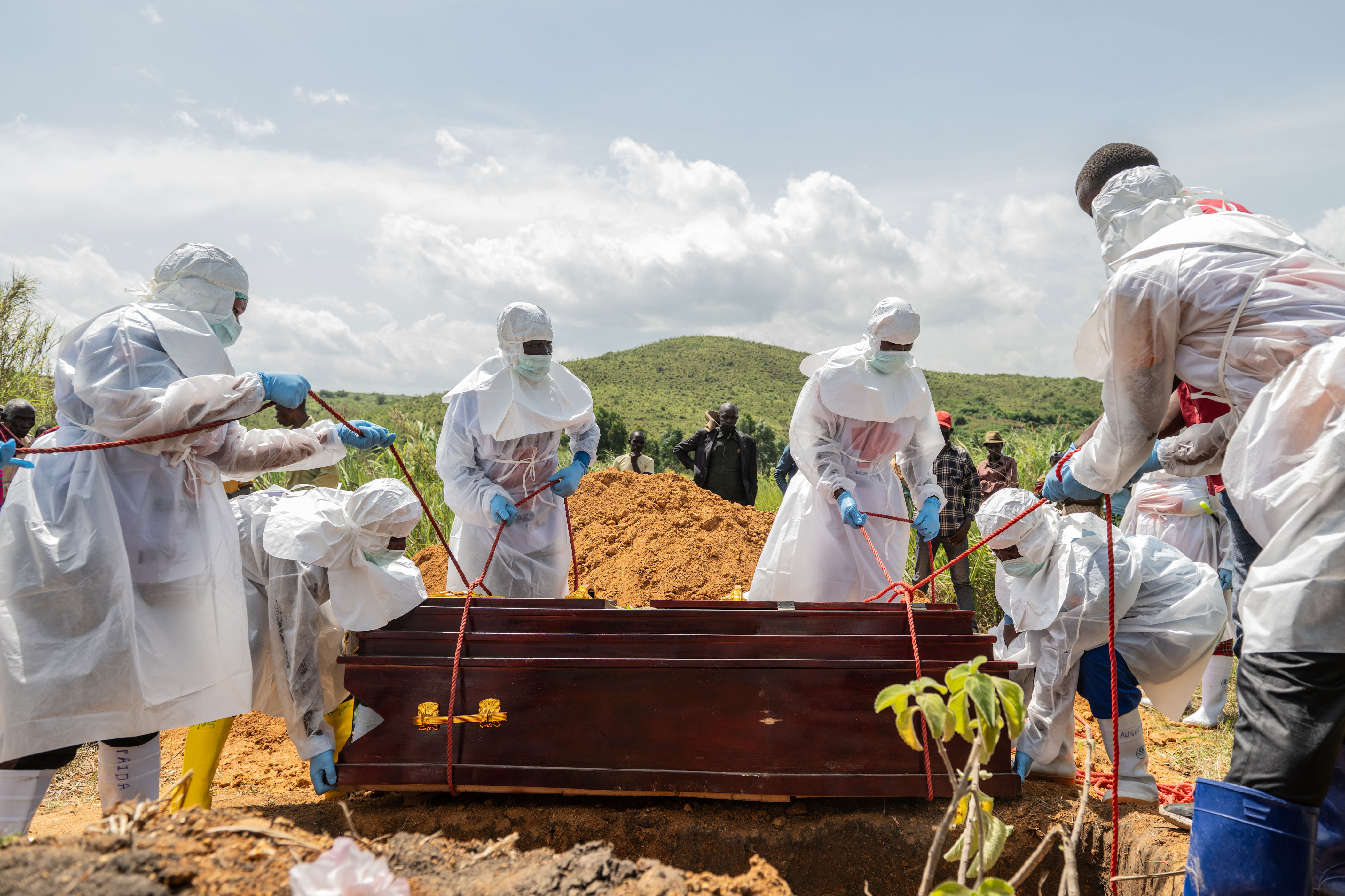 Ebola fuori controllo in Congo: il virus arriva anche nel Sud Kivu ...