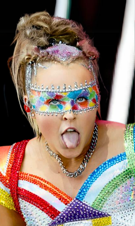 JoJo reveals her sexuality 🏳️‍🌈