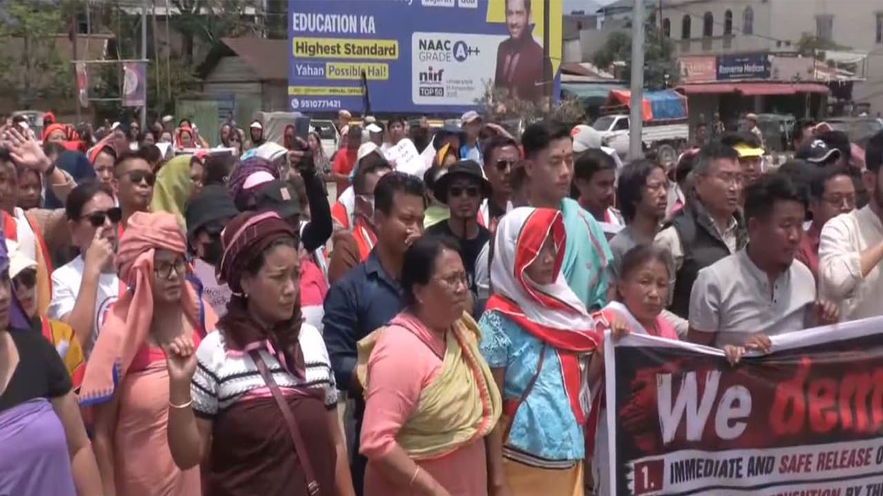 Naga Union holds protest in Imphal, demands release of 6 civilians