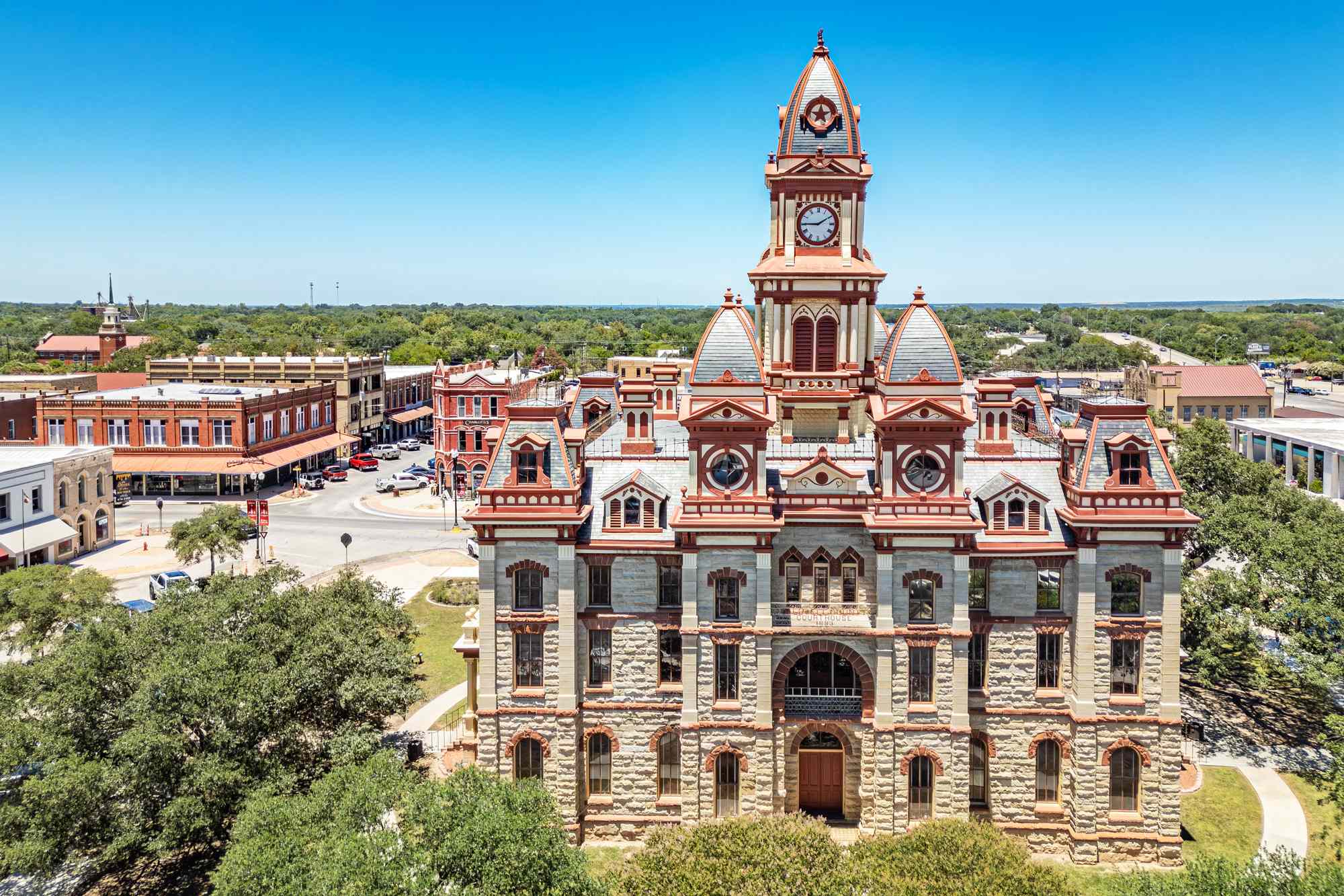 This is the 'barbecue capital of Texas'—and it has a cute town square ...