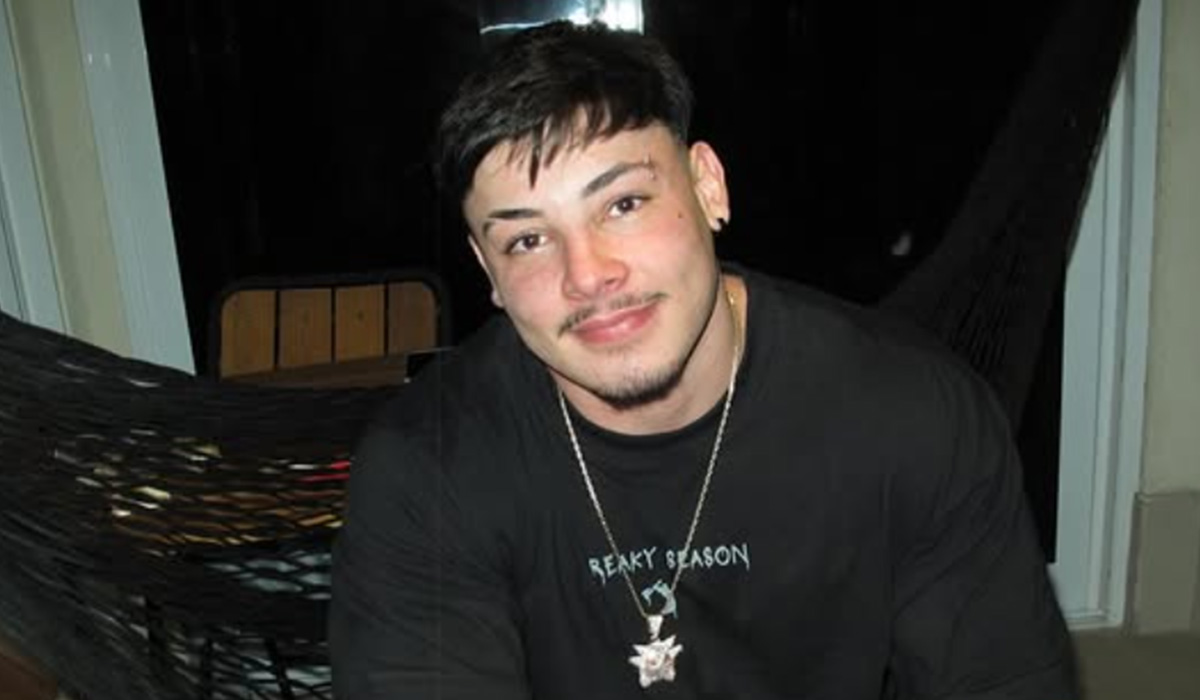Bodybuilding influencer, 22, is mysteriously found dead in his kitchen