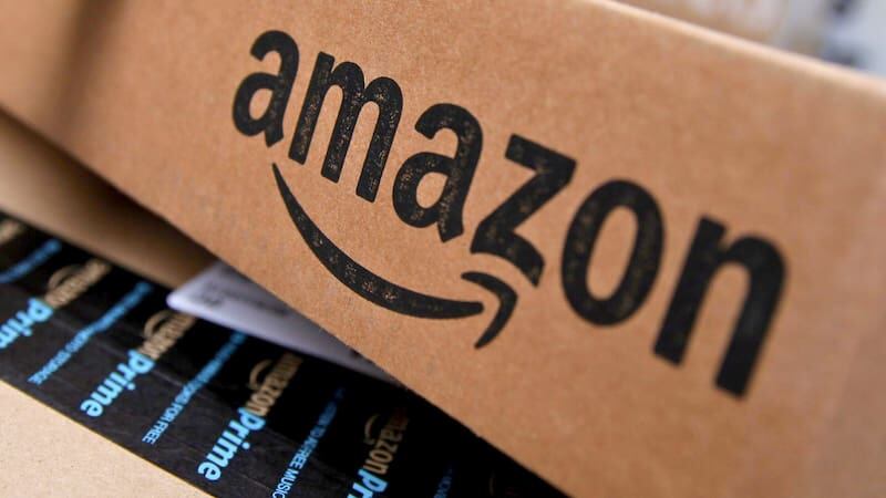 Amazon quiere entregar más rápido y predecir qué comprarán sus ...