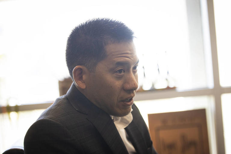 Attorney alleges prosecutors improperly dismissed case. Wolfson pushes ...