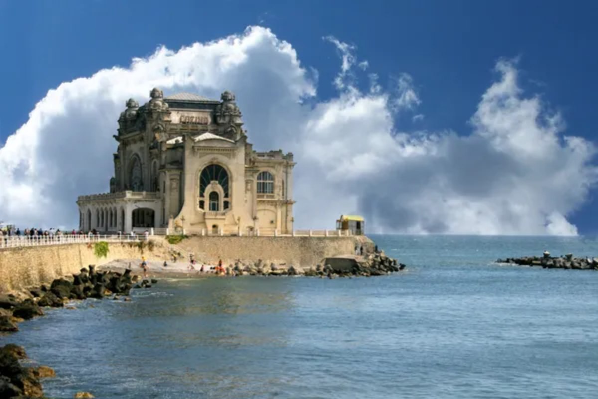 20 must-see towns along the Romanian coast