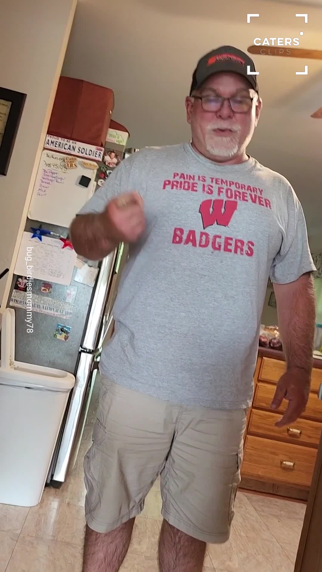 Ex-soldier drives 700 miles to surprise battle buddy after 27 years